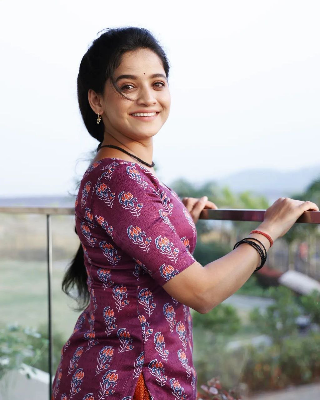 Sharayu Sonawane Wiki, Biography, Age, Movies, Serials, Husband | शरयू ...
