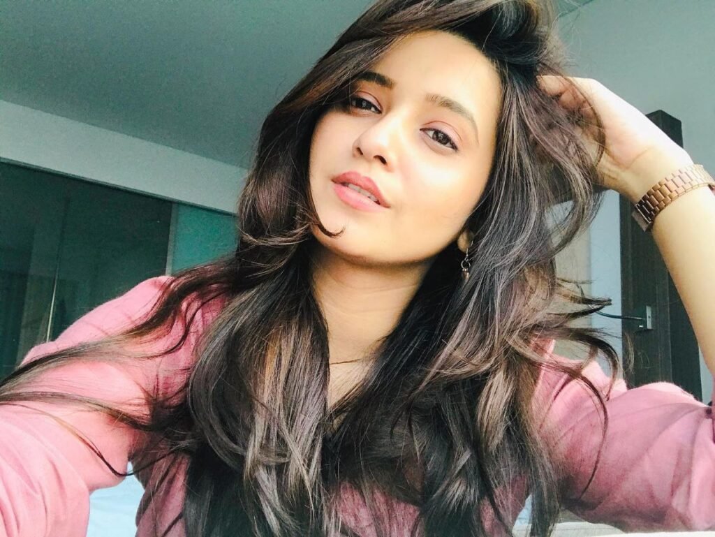 Shivani Surve Wiki, Biography, Age, Movies, Photos | शिवानी सुर्वे