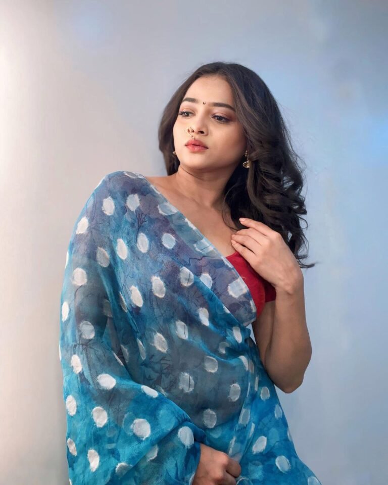Shivali Parab Wiki, Biography, Age, Boyfriend, Movies | शिवाली परब
