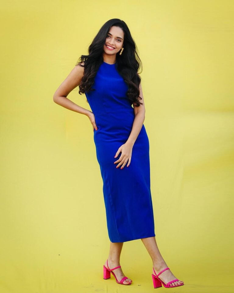 Vallari Viraj Londhe Wiki, Biography, Age, Movies, Serials | वल्लरी विराज